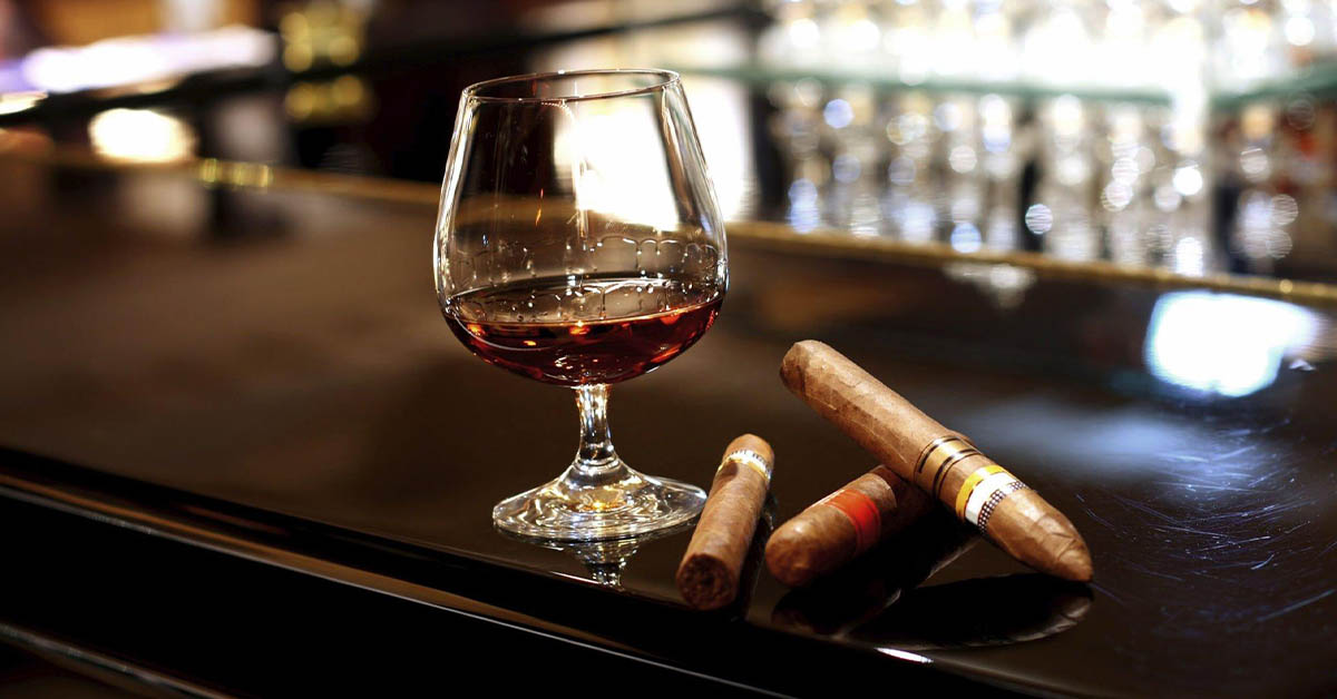 Setting a Cigar Bar for Your Wedding | Cigar Stud